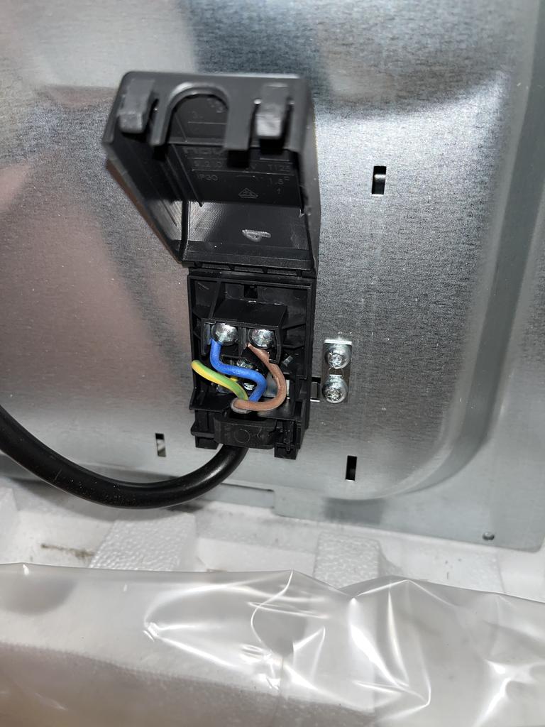 Zapojenie rury a indukcnej dosky - Elektrika | Modrastrecha.sk