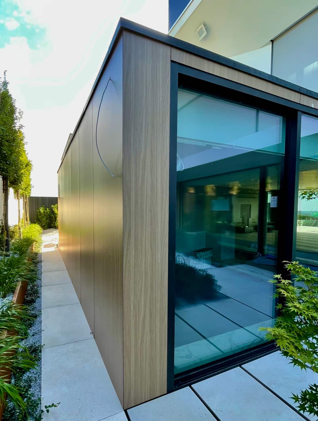 HPL OBKLAD - ODVETRANÁ FASÁDA - HPL OBKLAD FUNDERMAX ENIGMA ODVETRANÁ ...