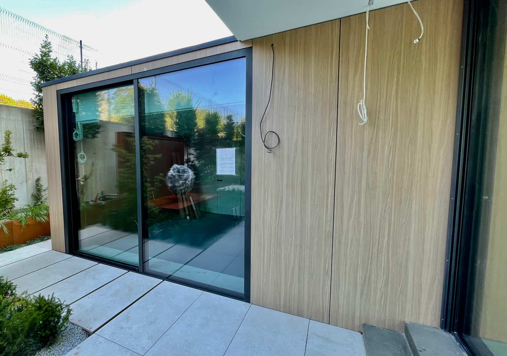 HPL OBKLAD - ODVETRANÁ FASÁDA - HPL OBKLAD FUNDERMAX ENIGMA ODVETRANÁ ...